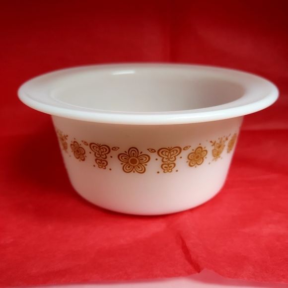 Pirex | Kitchen | Vintage Pirex Buterffly With Flowers Bowl | Poshmark